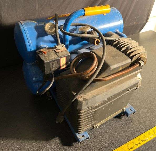 Emglo Air Mate Air Compressor - Metzger Property Services LLC