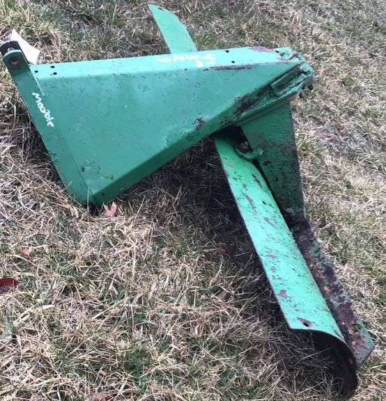 7ft 3pt grader blade green - Metzger Property Services LLC