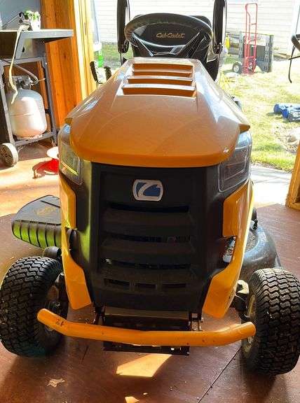 2016 Cub Cadet Riding Mower XT2 -XL42, Kohler 22hp engine, 103 hrs ...