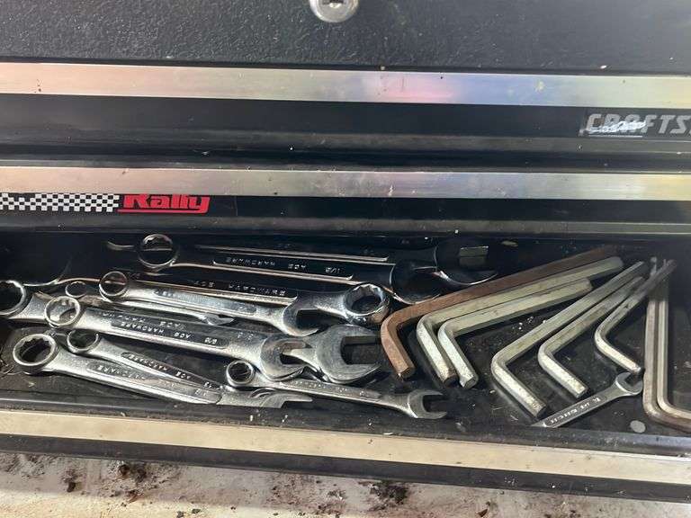 Craftsman Rally Box tool box and contents - Metzger Property Services LLC