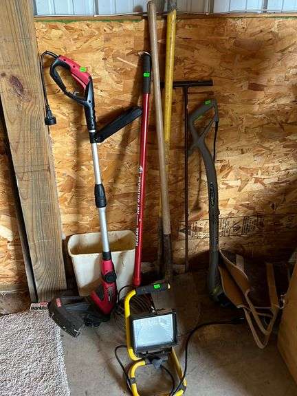 Electric trimmers, halogen light, yard tools - Metzger Property ...
