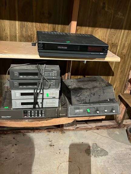 RCA VCR, Montgomery Ward turntable, Drake antenna receivers - Metzger ...