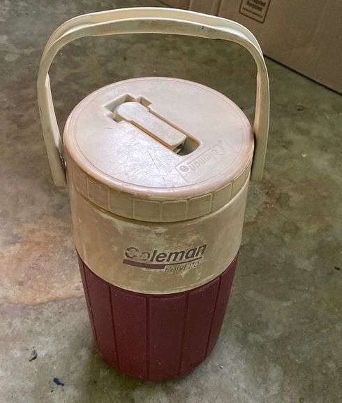 Thermos Cooler and Coleman Drink coolers - Metzger Property Services LLC