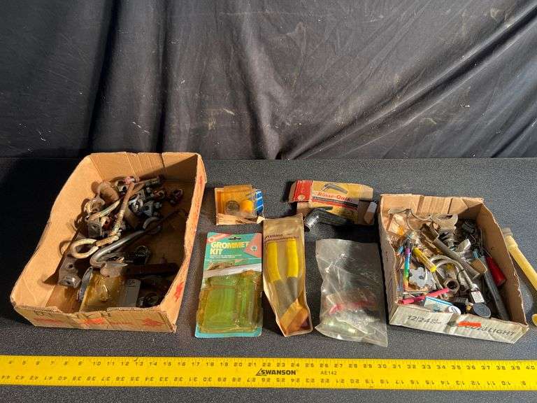 Assorted hardware - Metzger Property Services LLC