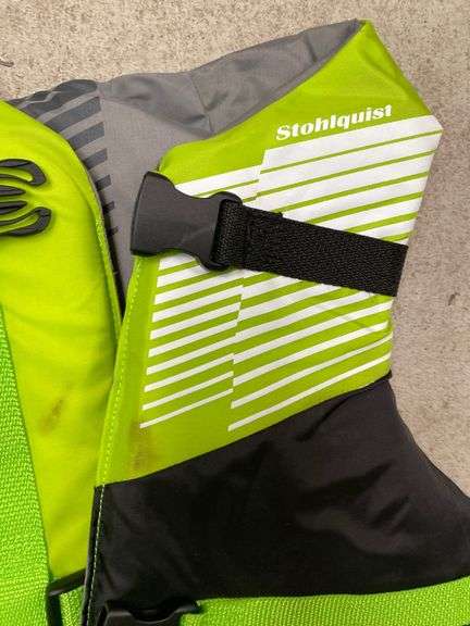 Stohlquist life jacket size adult universal - Metzger Property Services LLC