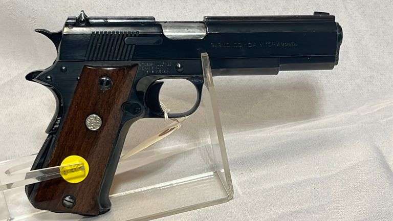 Stoeger Industries Llama .45 Pistol • Serial # A42377 with magazine ...