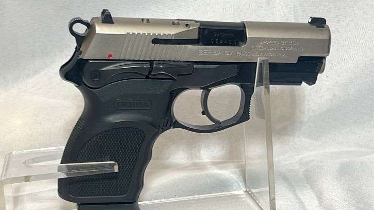 Bersa Thunder 9 Ultra Compact Pro 9x19mm Pistol • Serial # C54400 • 2- Magazines • in original ...