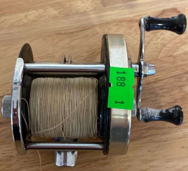 Shakespeare Model EE 1930 Hydro-film control reel - Metzger Property ...