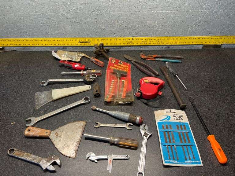 Adjustable wrench, Wrenches, Assorted tools - Metzger Property Services LLC