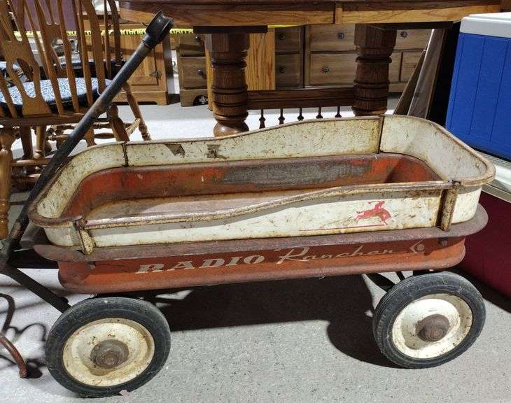 Radio Rancher pull behind wagon 35.5”Lx16.5”Wx19”H - Metzger Property ...