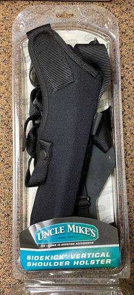 Uncle Mike’s Sidekick Vertical Shoulder Holster, Right Hand, Size:5 ...