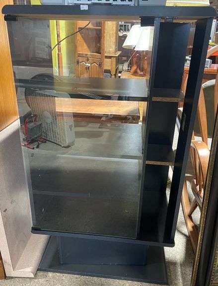 Glass Display Cabinet 25”x16”x44 5” Metzger Property Services Llc