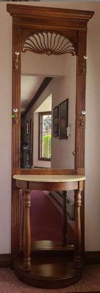 Pulaski Furniture Co. Hall Tree with Mirror, Brass Hooks and Carved ...