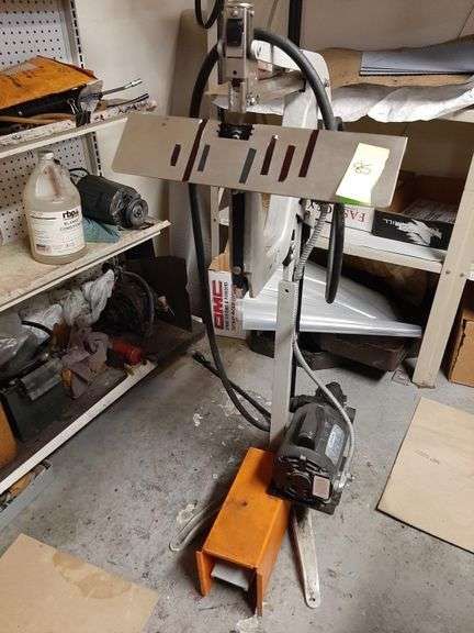 Stanley Bostitch upright standing stapler model EHFS82MD - Metzger ...