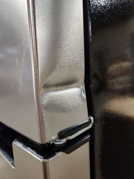 NEW Vissani 18 cu. ft. Top Freezer Refrigerator MODEL # MDTF18SSR has ...