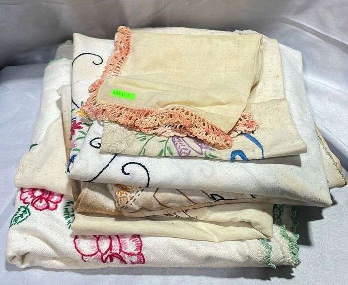 Hand worked and embroidered linen assortment - Metzger Property ...