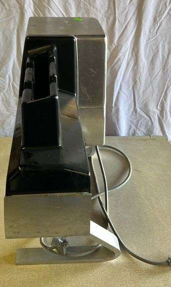 Hobart Commercial Food Preparing Machine, Model 403 - Metzger Property ...