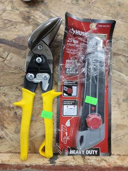 Angled Aviator Snips and Husky 25MM 7 point Snap Knife - Metzger ...