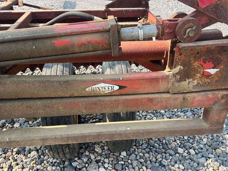 Packer 24', Brillion rollers mounted on Hiniker Frame ,tandem wheels ...