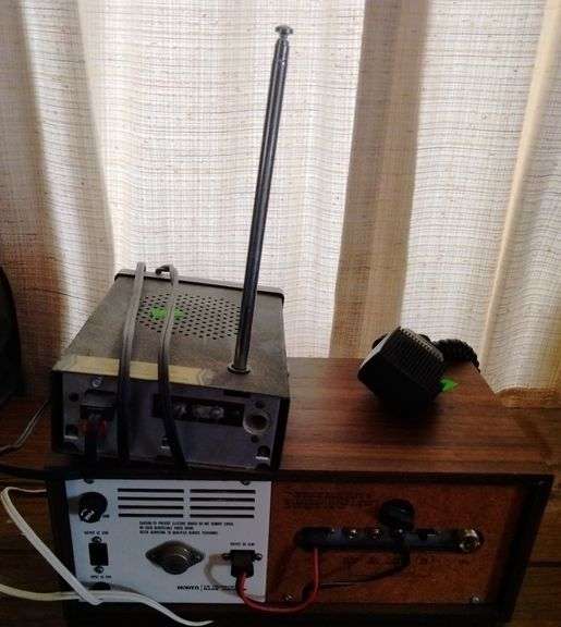 Robyn CB Transceiver, Recency monitor radio - Metzger Property Services LLC