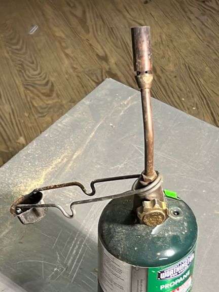 BernzOMatic propane lantern, 13”, Worthington propane tank with torch ...