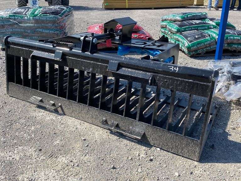 KC 76" Single Cylinder Skeleton Grapple Bucket - Metzger Property ...