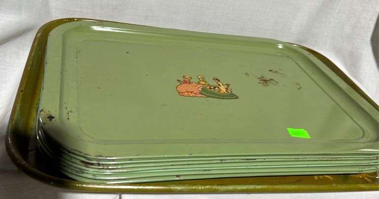 Vintage enamel serving trays - Metzger Property Services LLC