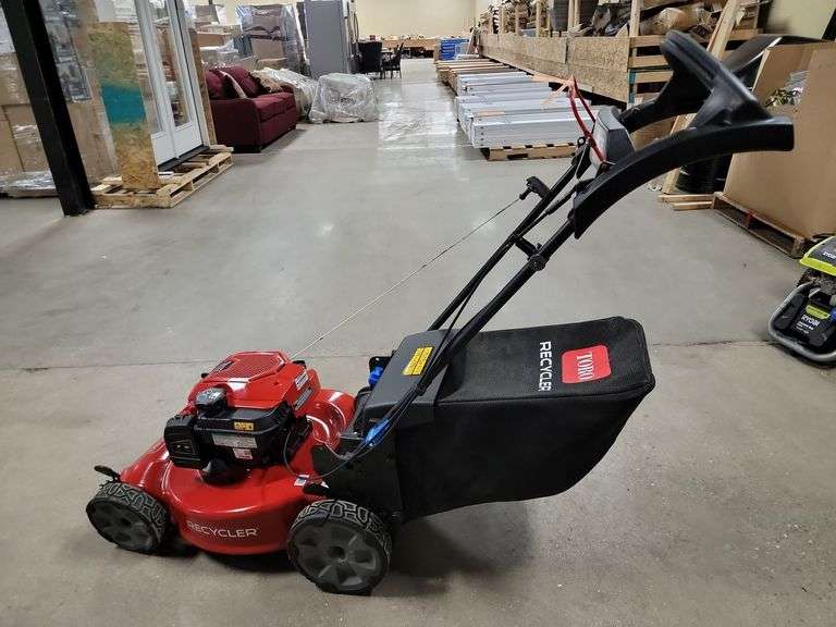 Toro Recycler 22 in. Briggs & Stratton SmartStow Personal Pace High ...