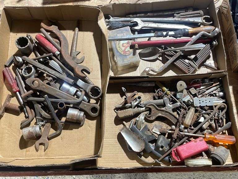 Tool assortment - Metzger Property Services, LLC