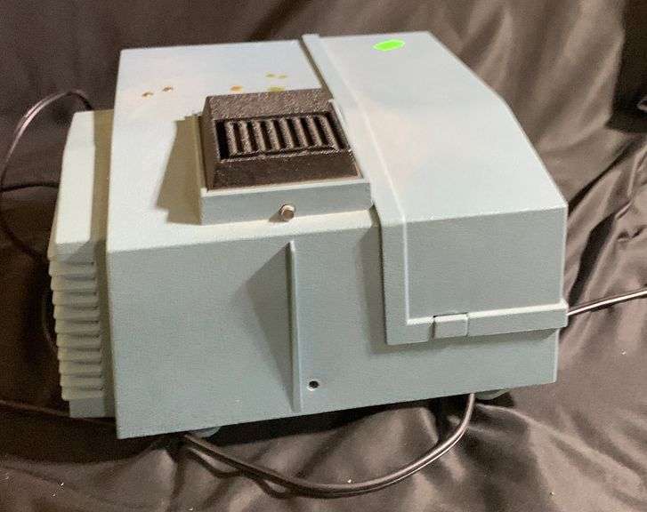 Sprite 20 Airequipt Slide Projector - Metzger Property Services LLC