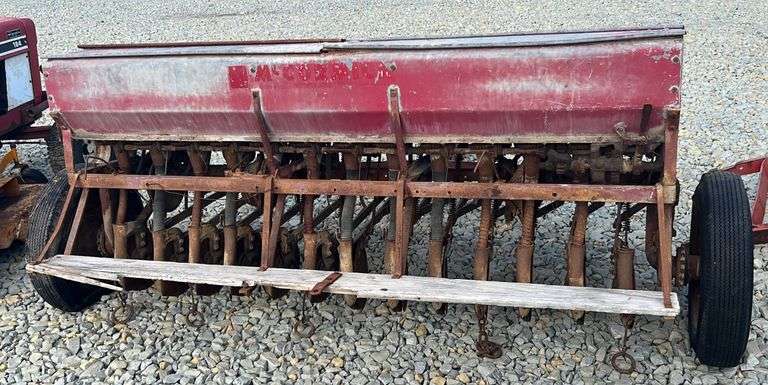 McCormick M 8’ grain Drill - Metzger Property Services LLC