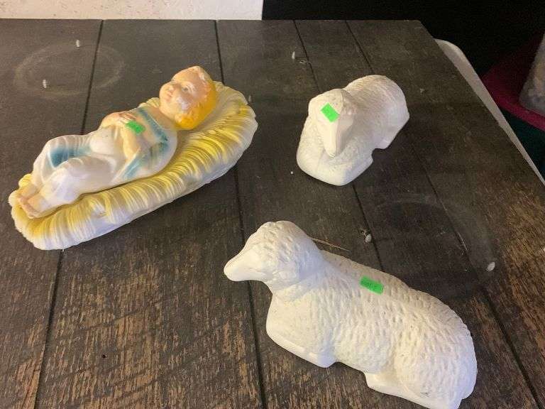 Baby Jesus blow mold with sheep screwed to board - Metzger Property ...