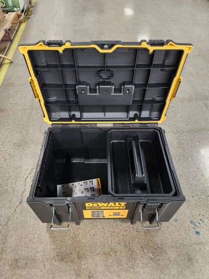 DEWALT TOUGHSYSTEM 2.0 22 in. W Modular Tool Box - Metzger Property ...