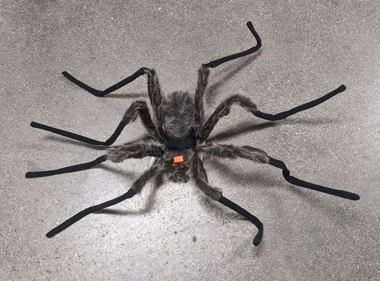 Home Accent Holidays 3 ft Poseable Furry Spider Brown - Metzger ...