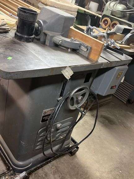 Delta heavy duty shaper 220v - Metzger Property Services, LLC