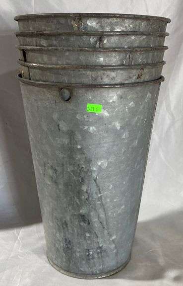 (5) Metal buckets (no handles) - Metzger Property Services, LLC