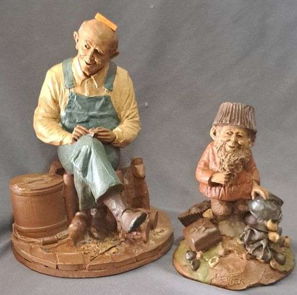 Tom Clark figurines-chocolate 6" tall, wood carver 8" tall - Metzger ...