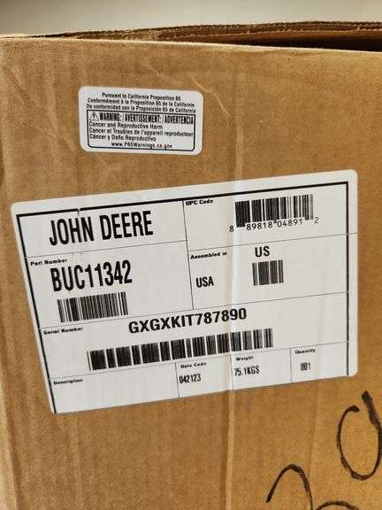 John Deere Zero-Turn Mower 42 in. 6.5 Bushel Twin Bagger BUC11342 ...