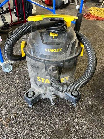 Stanley shop vac - Metzger Property Services, LLC