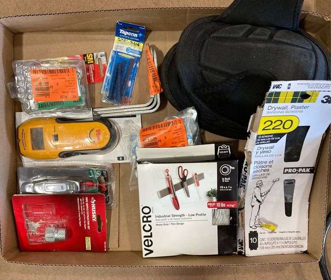 Hardware assortment with Velcro Industrial strength strips - Metzger ...