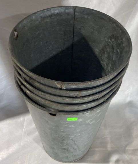 (5) Metal buckets (no handles) - Metzger Property Services, LLC