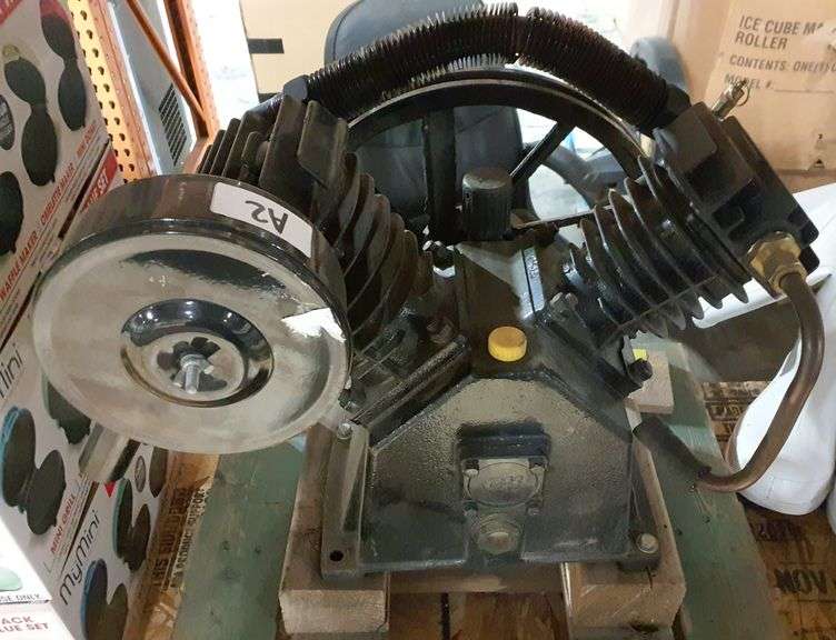 Campbell Hausfeld Air Compressor Pump. XC002500AV - Metzger Property ...
