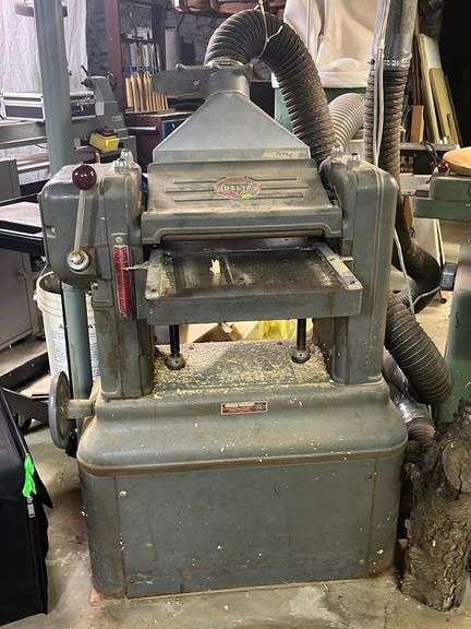 Delta surface planer 12" - Metzger Property Services LLC