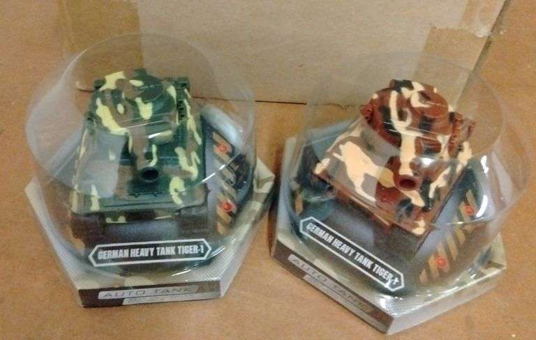 Two German heavy tank tiger 1 toys - Metzger Property Services LLC