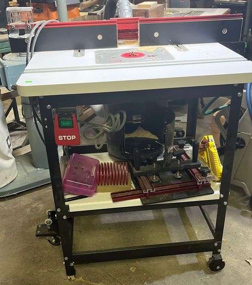 Woodpeckers router system and accessories - Metzger Property Services LLC