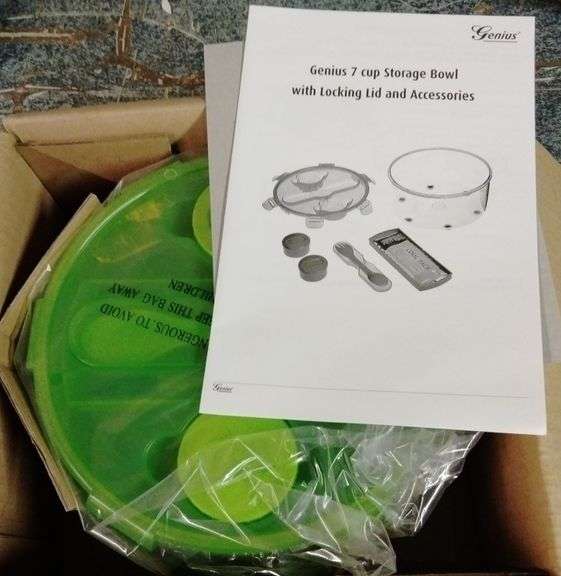 Genius 7 cup storage bowl with locking lid, new in opened package ...