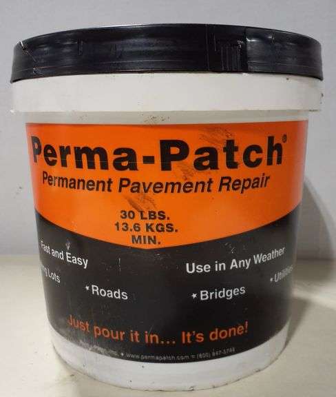 PERMA-PATCH Cold Patch: PP-30-FP, Limestone Asphalt Mix, 30 lb ...