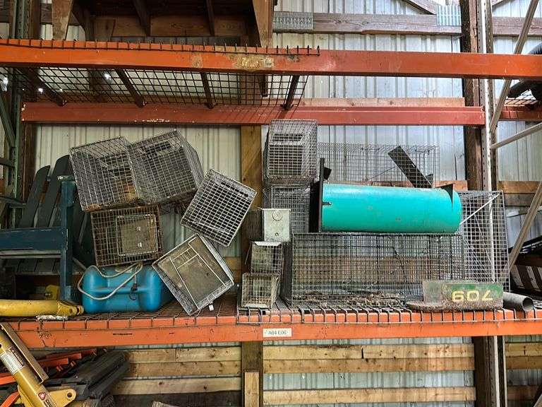 13 wire live traps assorted sizes - Metzger Property Services, LLC