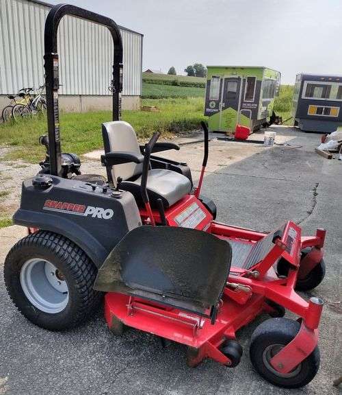 2007 Snapper S200X Zero Turn Mower, 524 HRS, 61" Deck, When Starting ...