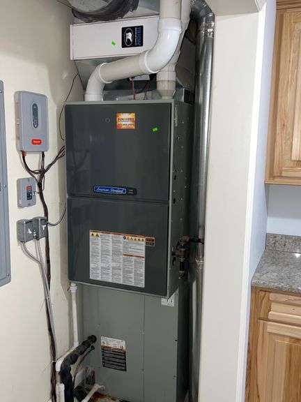 American Standard Gold Series Furnace Model #4TXCD010DS3HCAA with Humid ...